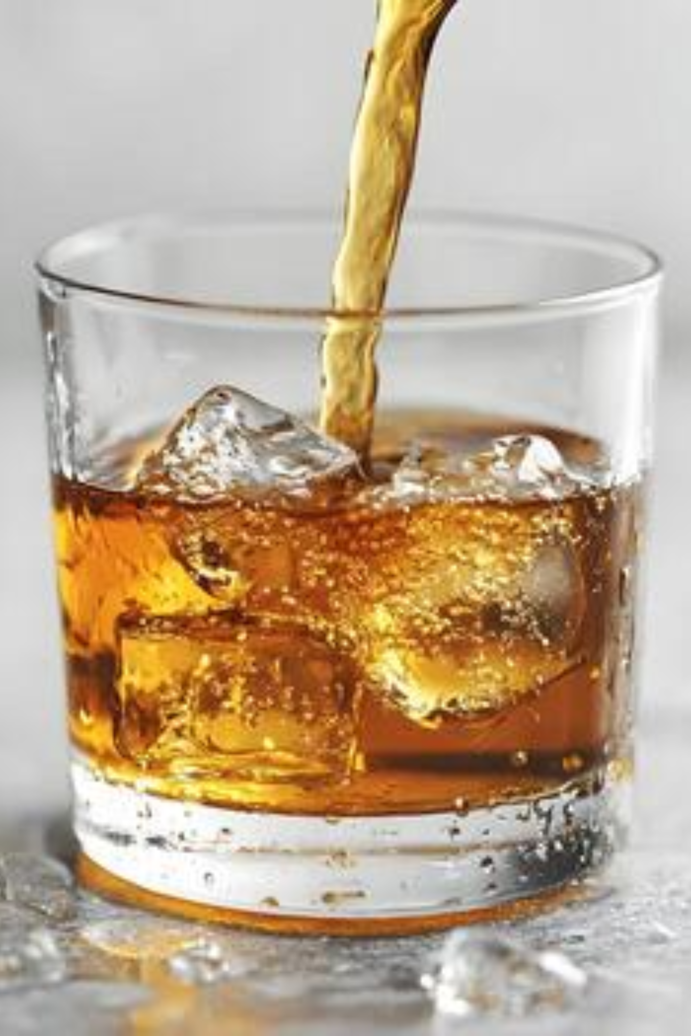 Whiskey And Coke Cocktail Recipe That's A Party Hit